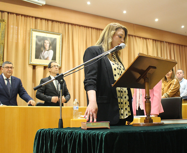 La concejala socialista Lorena Páez asume la delegación de Bienestar ...