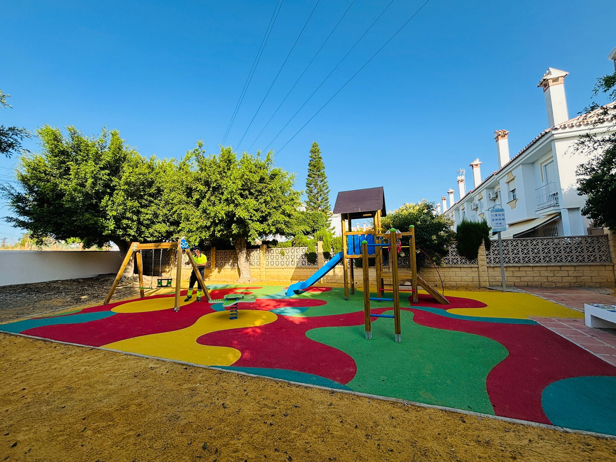 El escultor Jaime Pimentel da nombre al nuevo parque infantil de ...