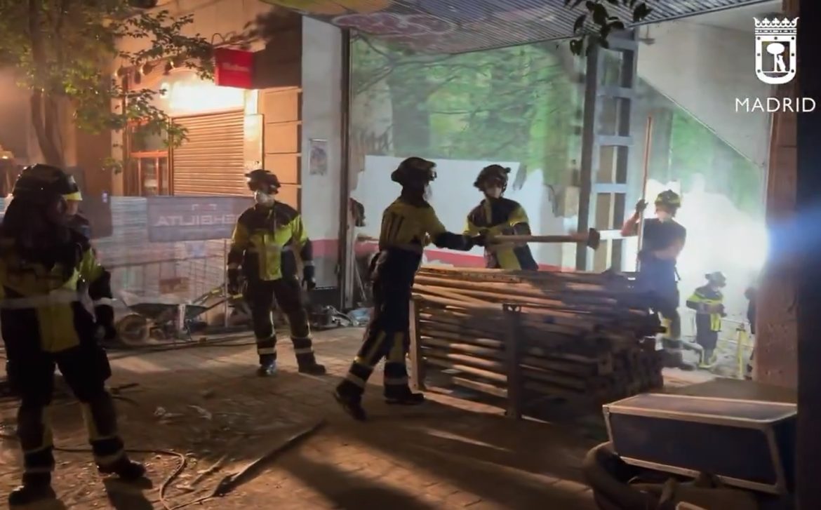 El derrumbe de un edificio en obras en el centro de Madrid deja cuatro muertos - AxarquíaPlus