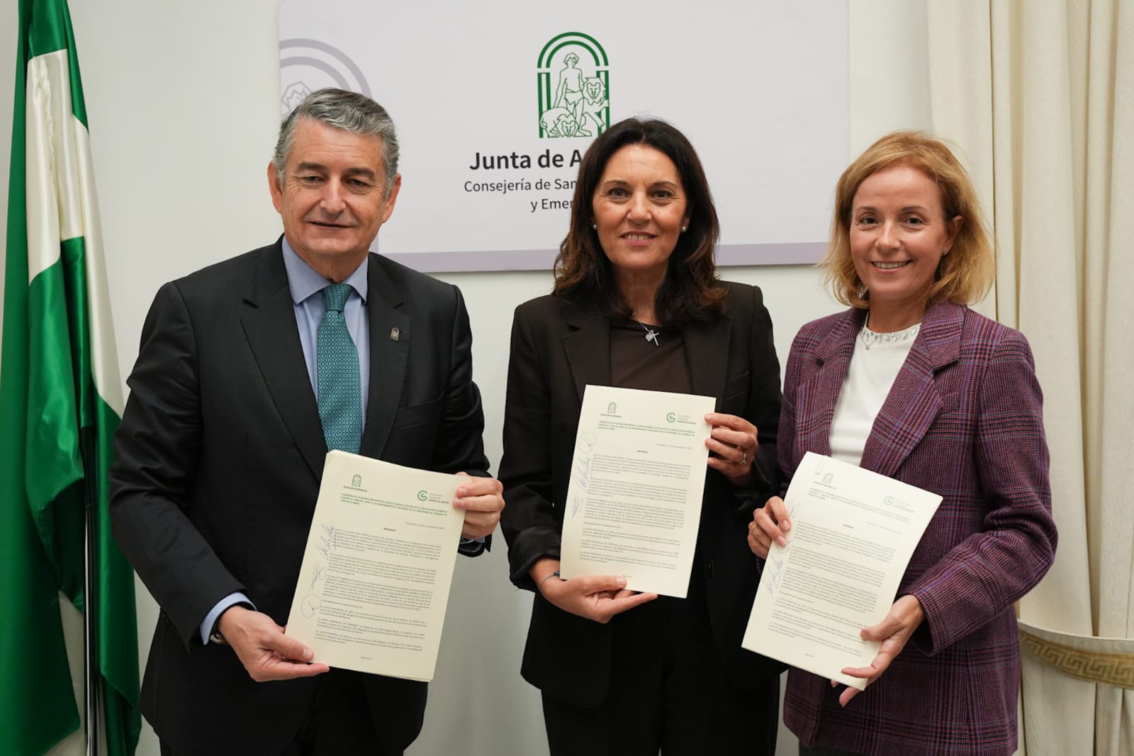 El SAS y la AECC firman un proyecto pionero de acompañamiento a mujeres ...