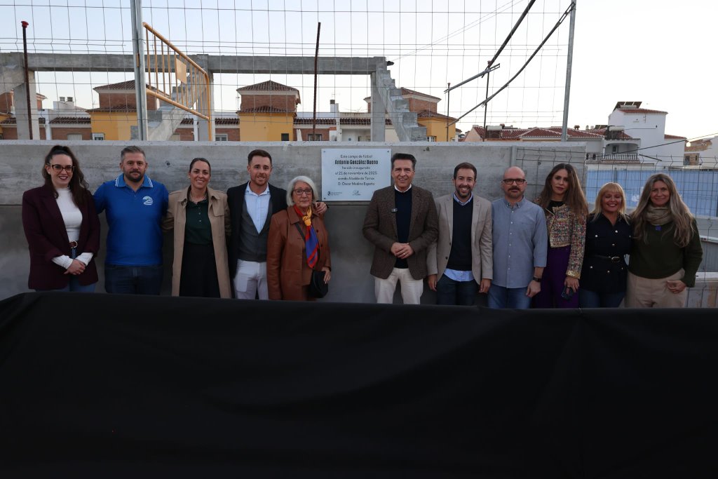 Inauguración multitudinaria con el apoyo de cientos de vecinos del ...