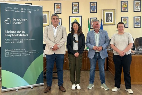 Video: El alcalde de Vélez-Málaga, Jesús Lupiáñez, anuncia el inicio de ...